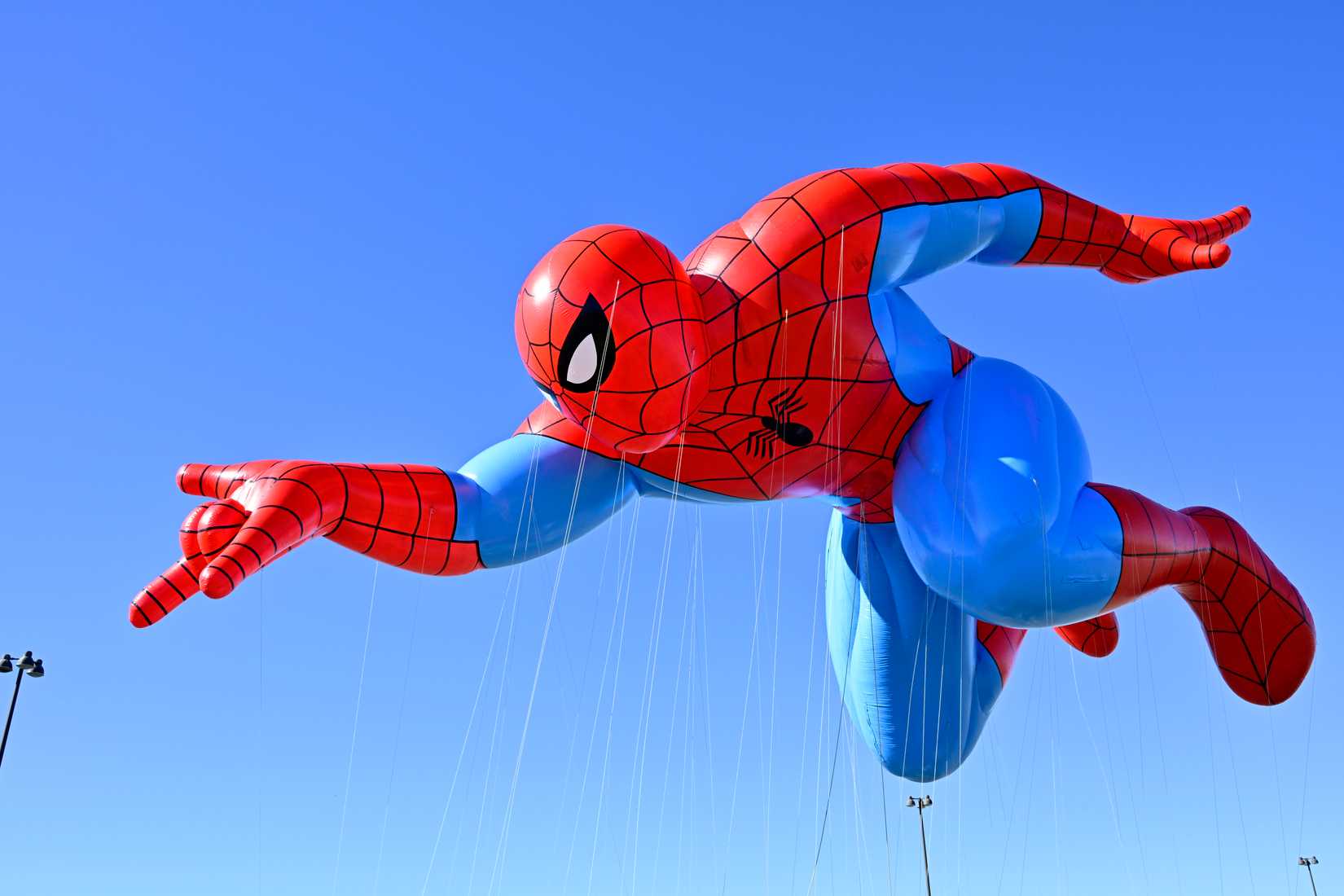 How Spider-Man’s new Thanksgiving parade balloon got its thicc redesign