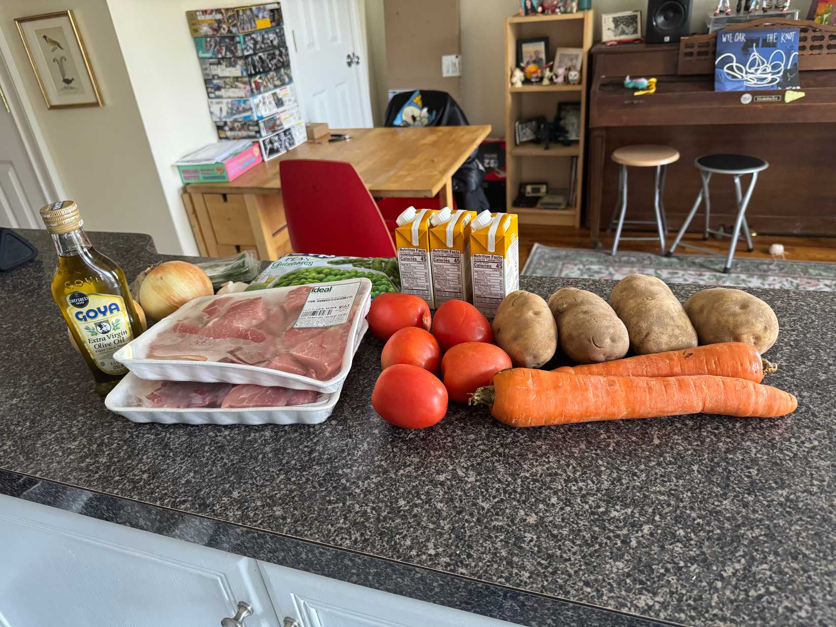 I made Mafia: The Old Country's pork spezzatino recipe
