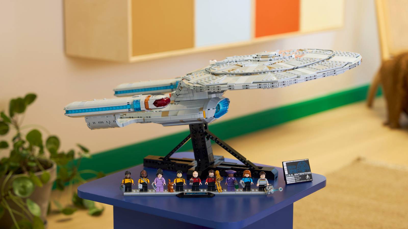 Lego Star Trek: The Next Generation Enterprise is here and huge