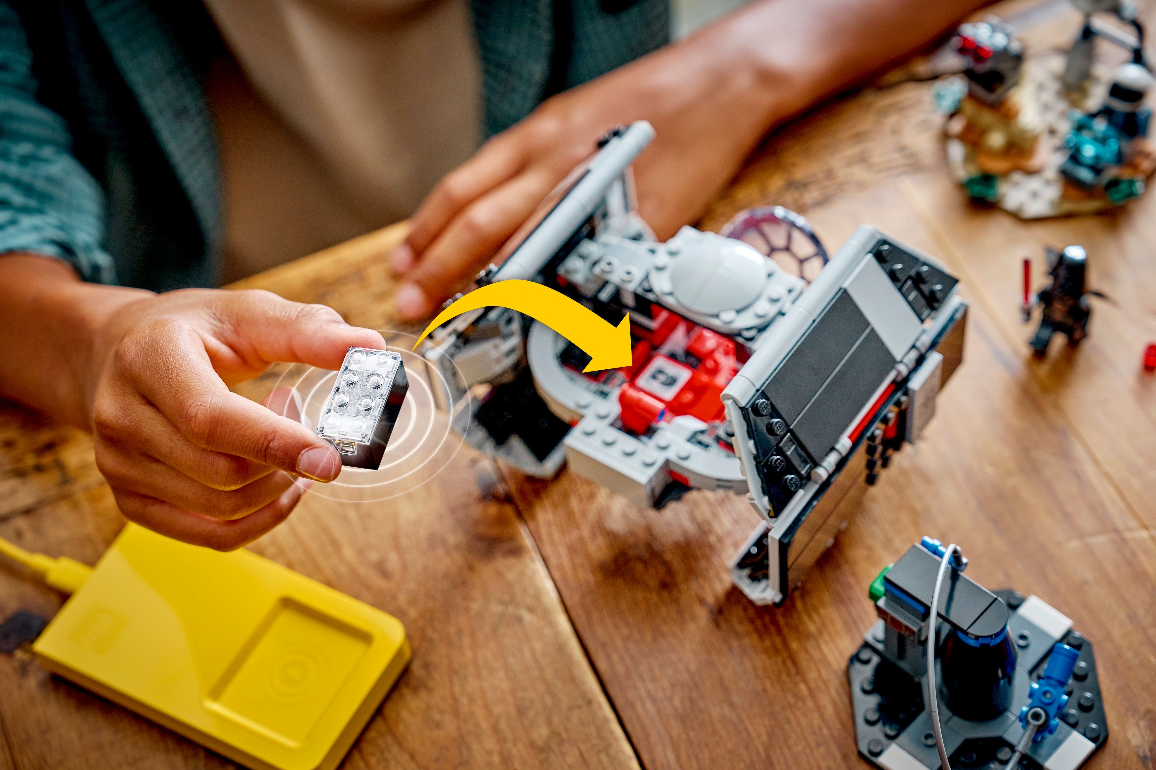 Lego Introduces Smart Play Technology in Three New Star Wars Sets