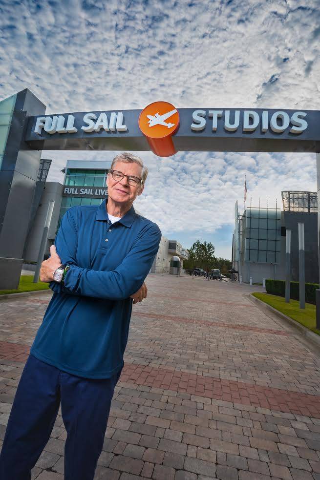 Dan Patrick’s sports broadcasting school seeks to polish esports casters