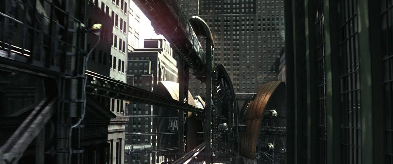 batman begins structure