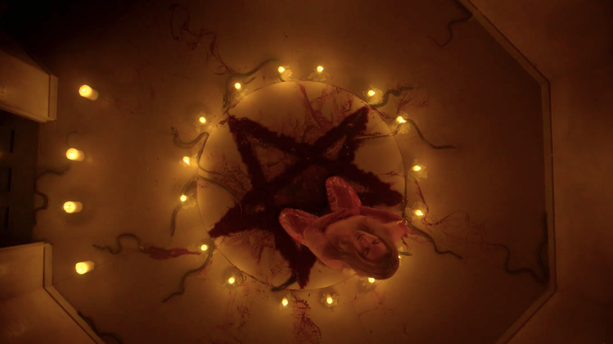 American Horror Story: Apocalypse finally crossed over with AHS: Coven