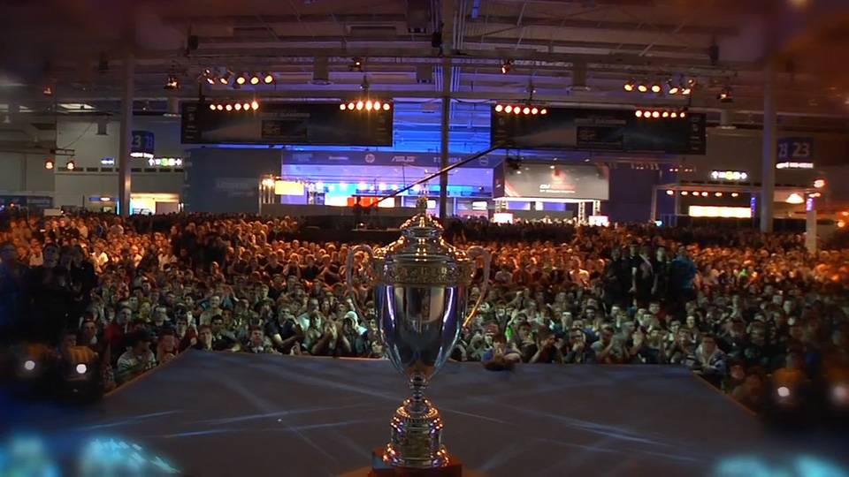 League of Legends Season 2 World Championships set for October 13 in ...