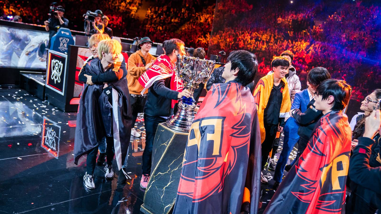 FunPlus Phoenix are the 2019 League of Legends World Champions