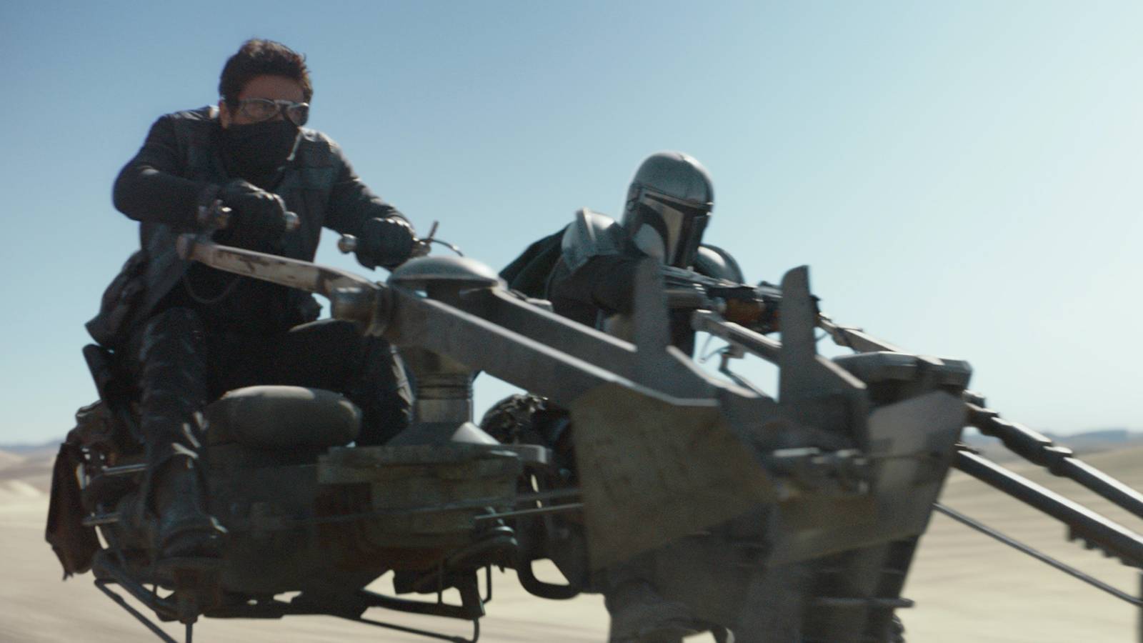 The Mandalorian chapter 5 breaks the fantasy with fan service