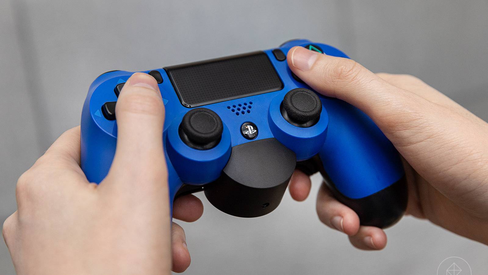 dualshock 4 attachment