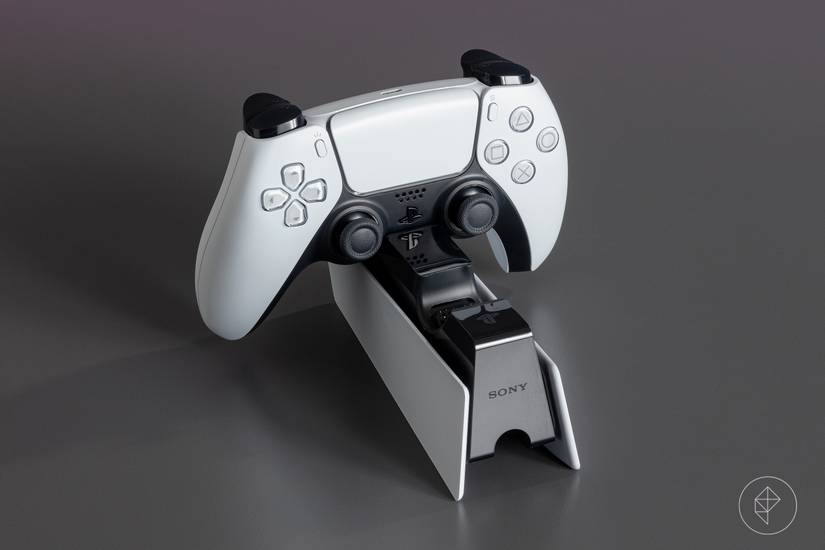 PS5 DualSense controller review: This is a literal game changer