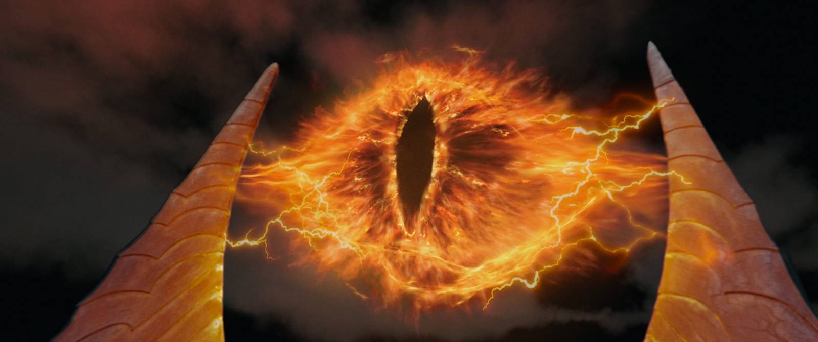 Lord of the Rings’ Sauron eye, explained by cut Middle-earth lore