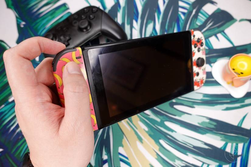 The best controller for Monster Hunter Rise are these massive Joy-Cons