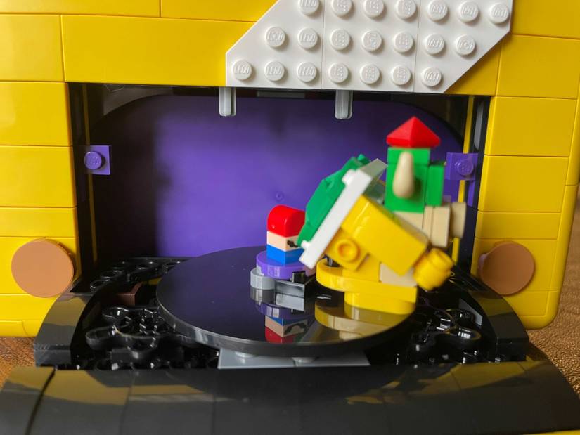 The Super Mario 64 Lego Question Mark Block review: All about secrets