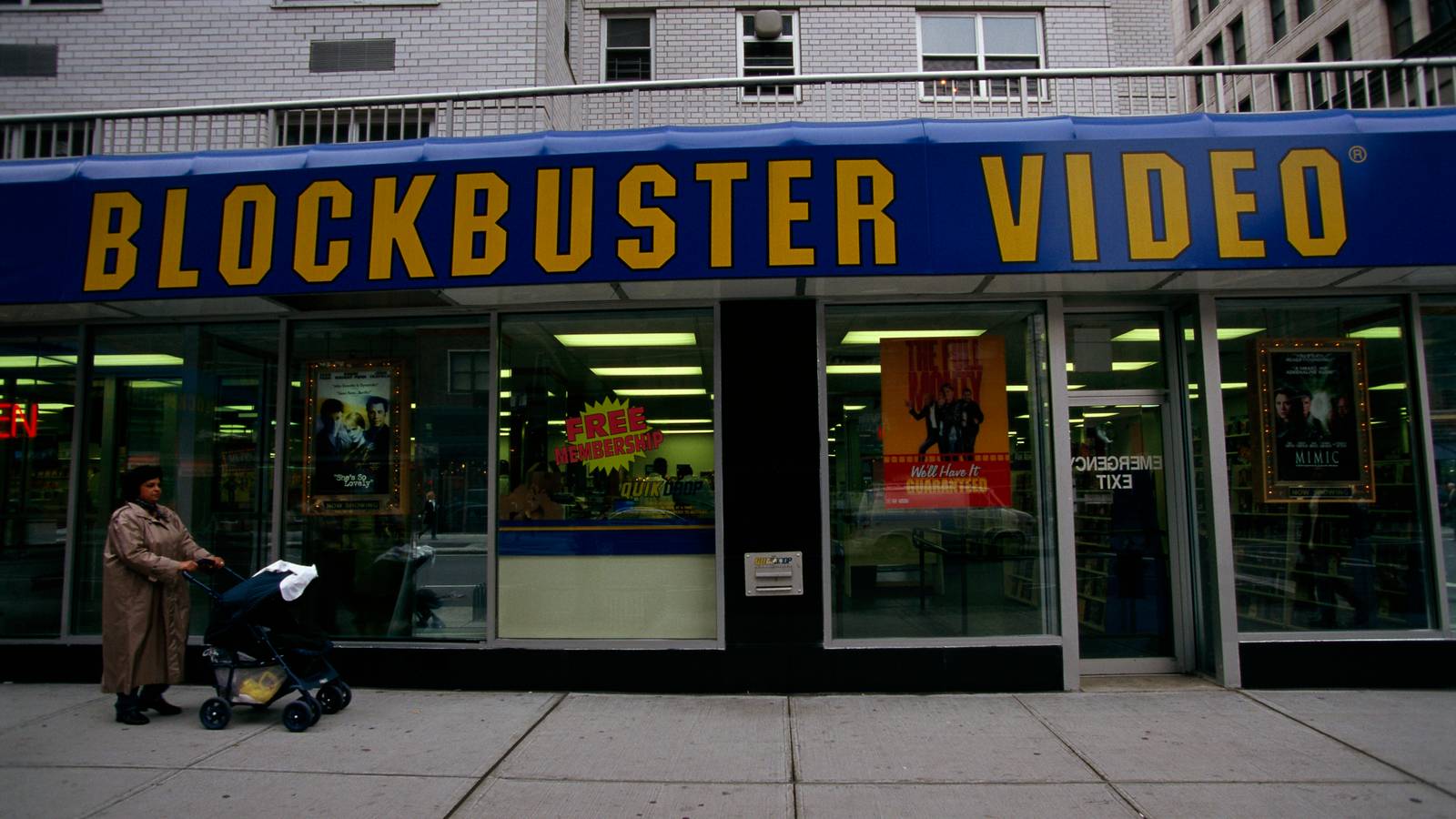 Blockbuster website debuts cryptic message, sparking comeback rumors
