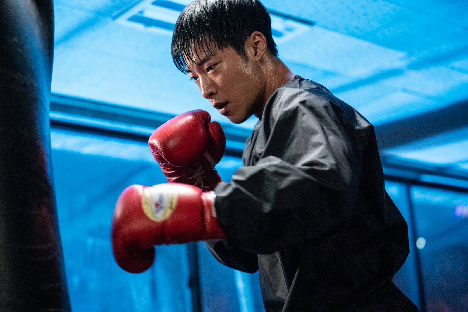 Don’t miss Netflix’s new thriller series where boxing meets bromance