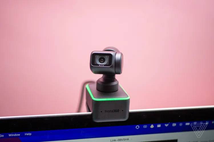 Kick off your streaming career with 12 must-have gadgets