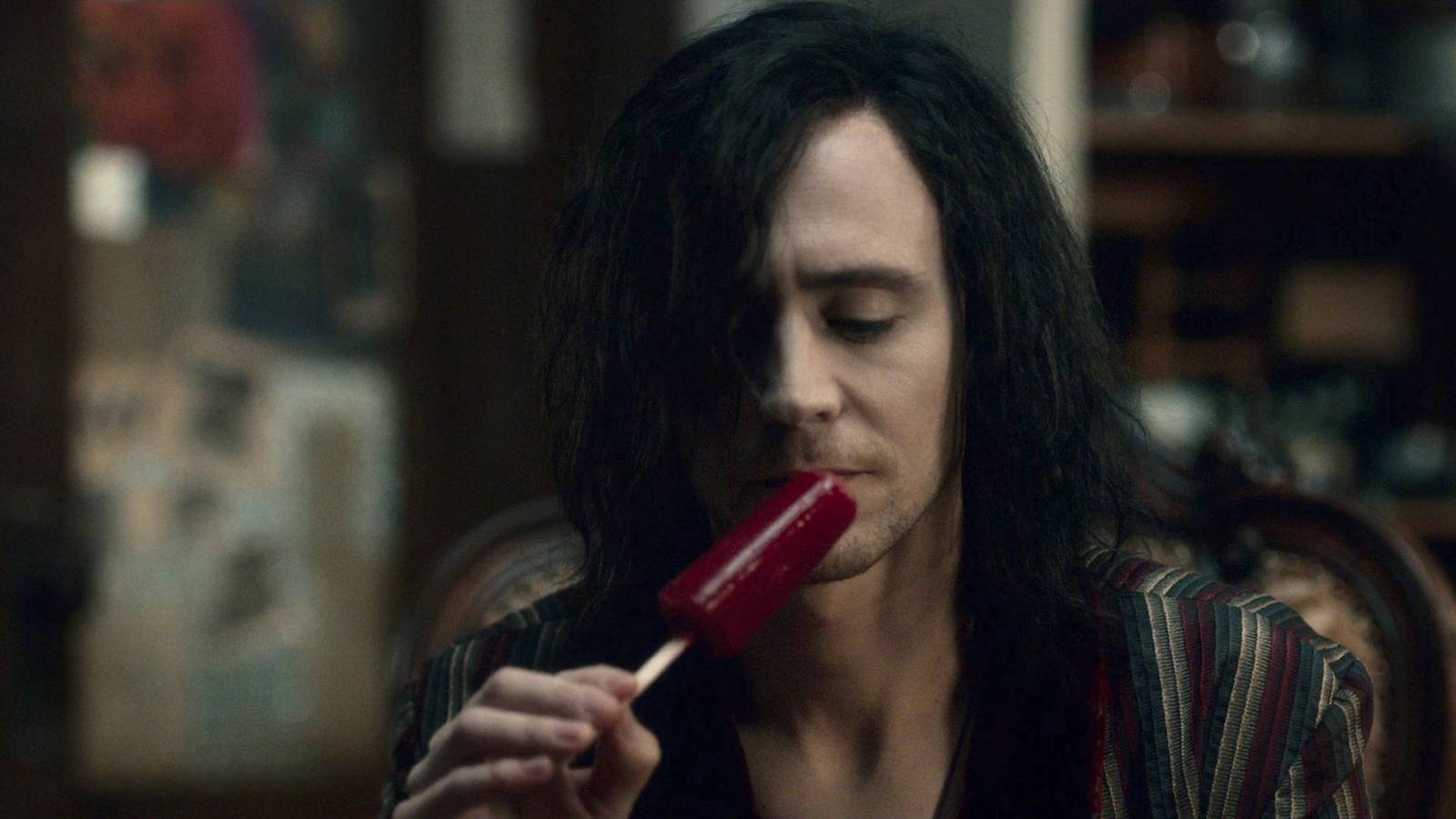 Tom Hiddleston’s sexy blood popsicle eating should define vampires