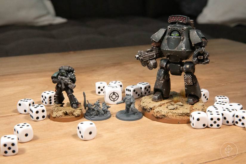 warhammer 40k figures size