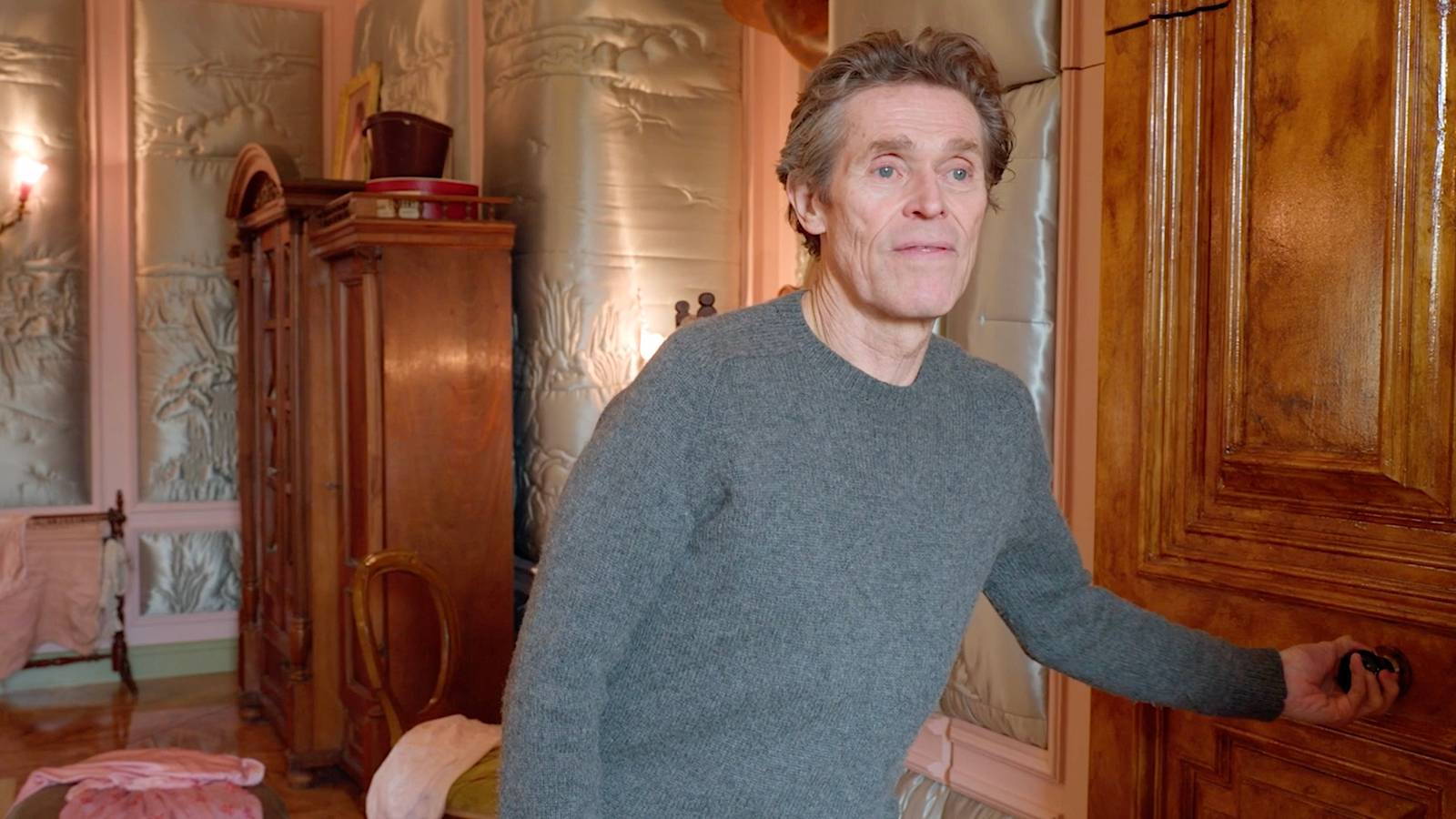 poor things interior design