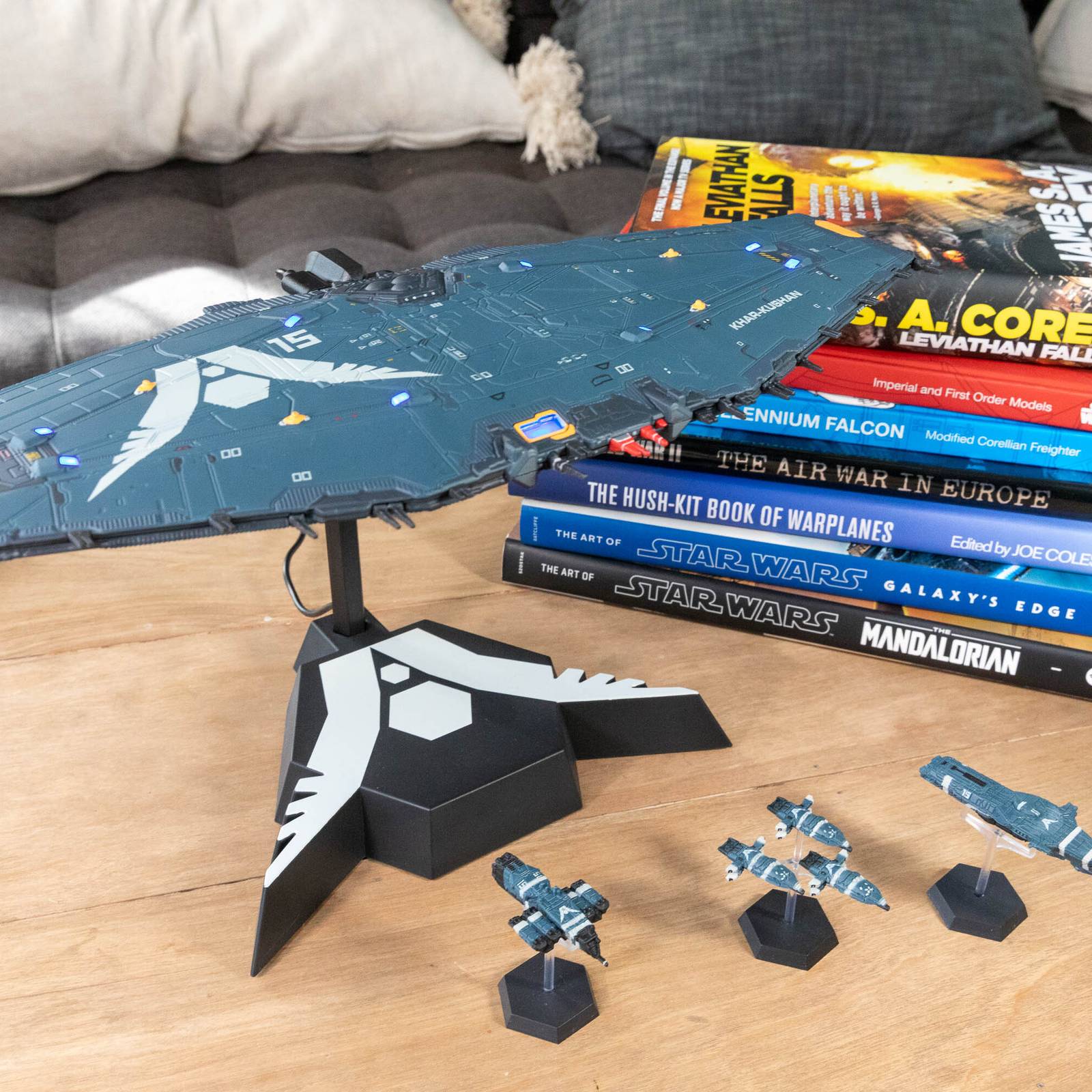 homeworld destroy alien vessel