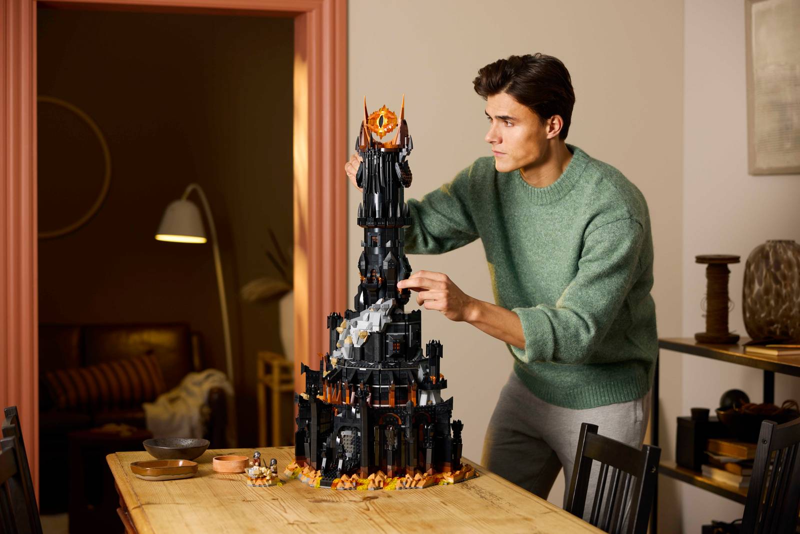 Lego’s new Lord of the Rings: Barad-dûr set includes mini Sauron