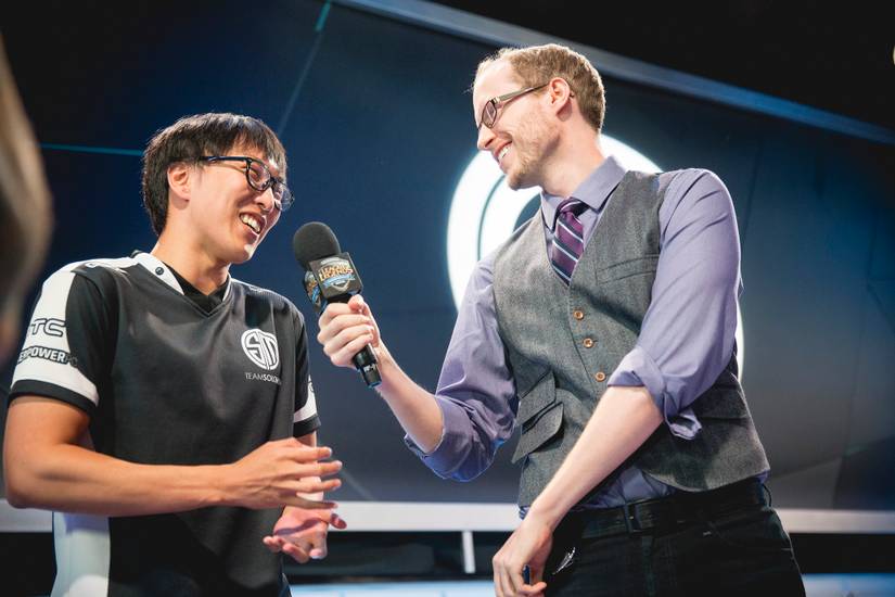 Azael on his transition to League of Legends, his casting approach and ...