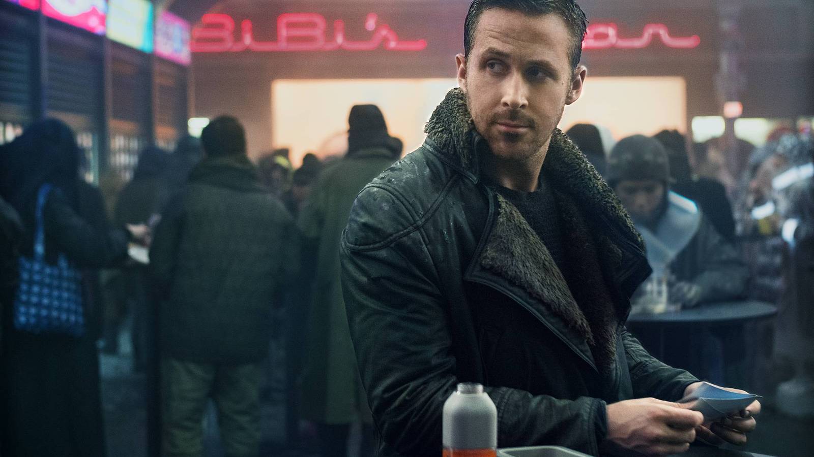 Blade Runner 2049 flops on opening night, despite strong reviews